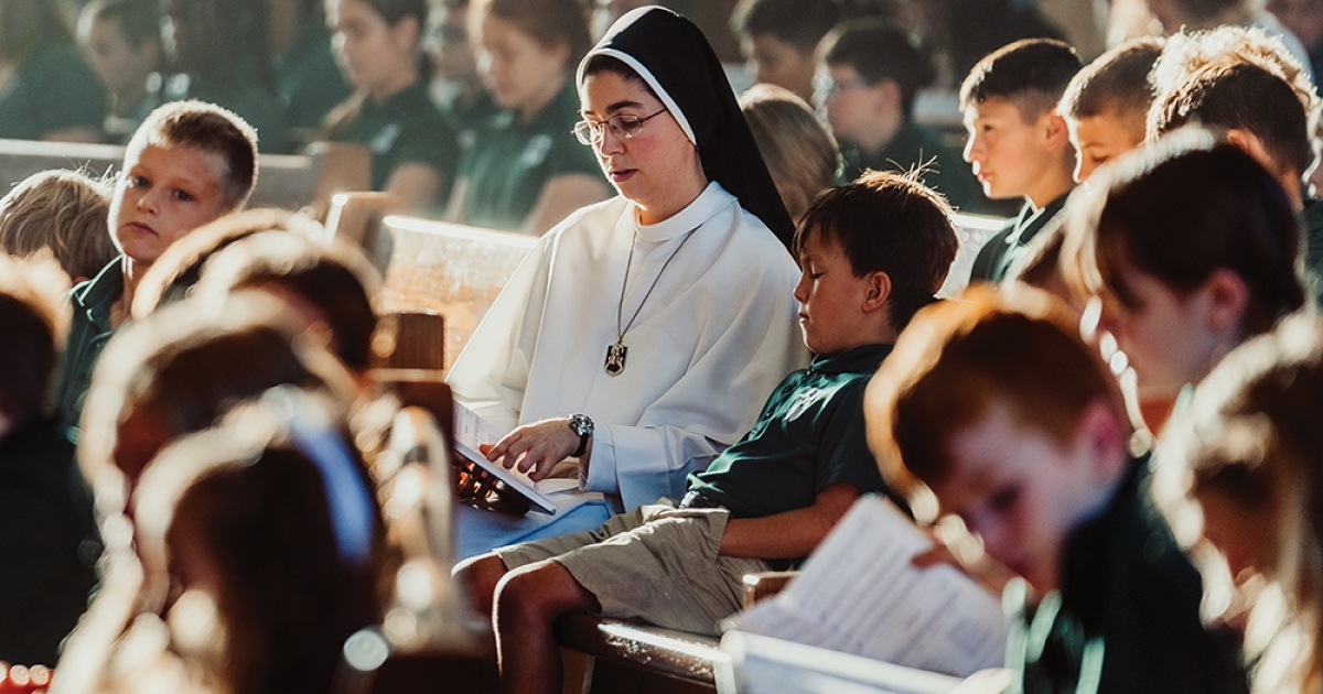 Forming teachers who form saints and scholars | Faith Magazine